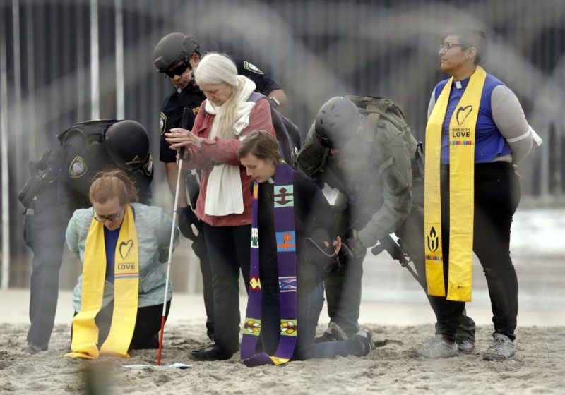 Why Dozens of Interfaith Leaders Were Arrested at the Border – Rising ...